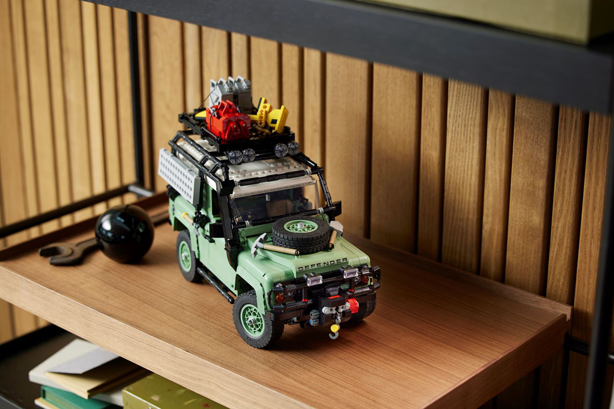 Lego Icons Land Rover Classic Defender 90: un tributo da 2.336 pezzi